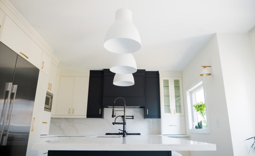 Custom Classic Kitchen Mississauga - Sky Kitchen